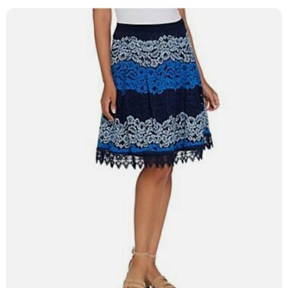 Isaac Mizrahi | Skirts | New Isaac Mizrahi Live Ombre Lace Striped ...